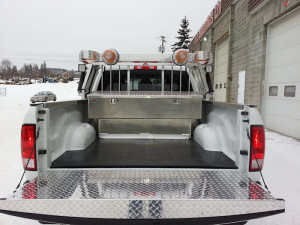 CC Industries – Pilot Car Signs